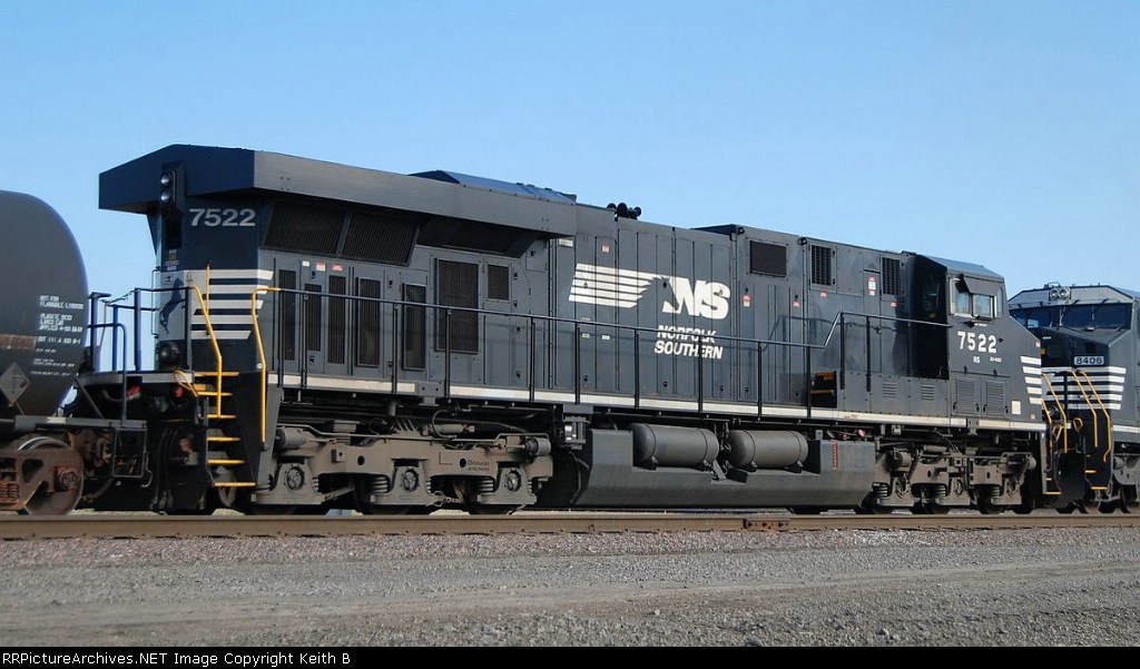 NS 7522